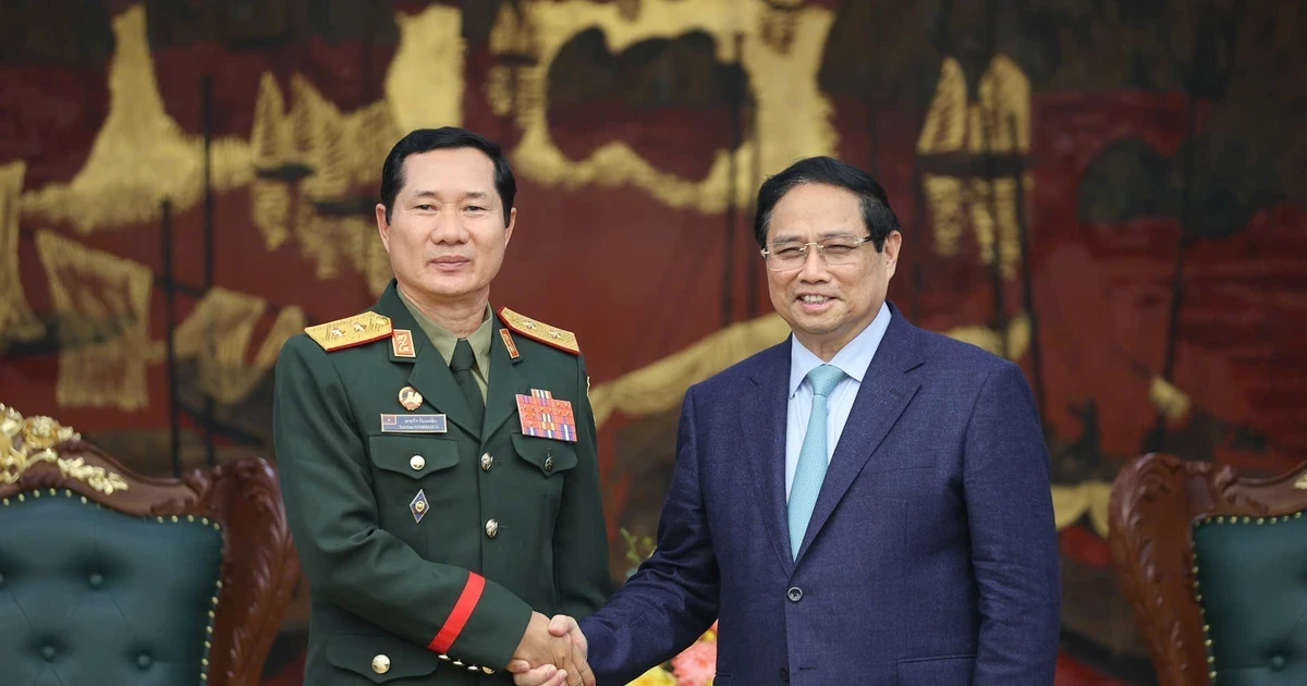 PM hosts Lao Deputy Minister of National Defence | Vietnam+ (VietnamPlus)