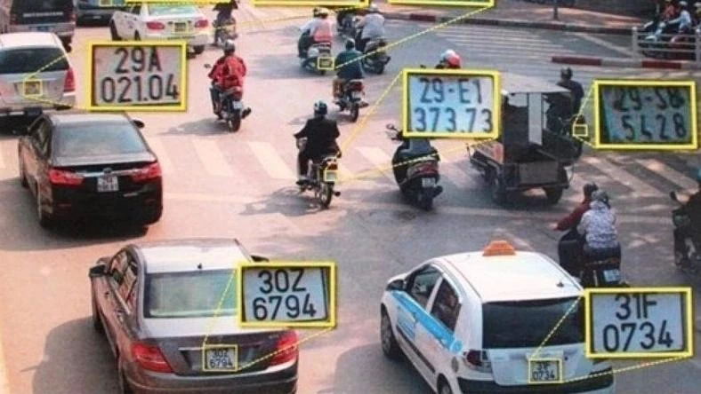 Hanoi installs over 600 camera clusters to monitor traffic violations ...