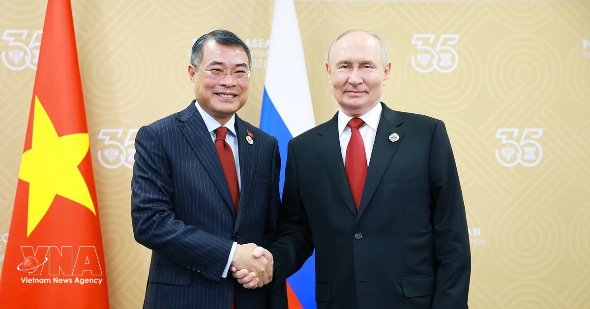 Prime Minister meets Russian President in Moscow