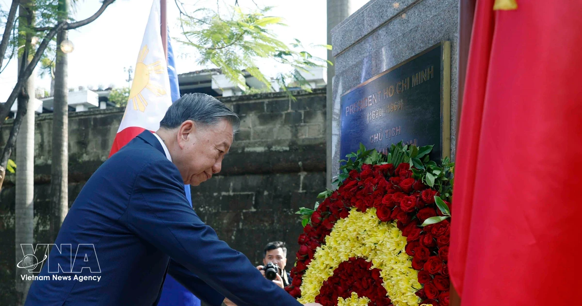 Top Vietnamese leader pays tribute to President Ho Chi Minh in Manila