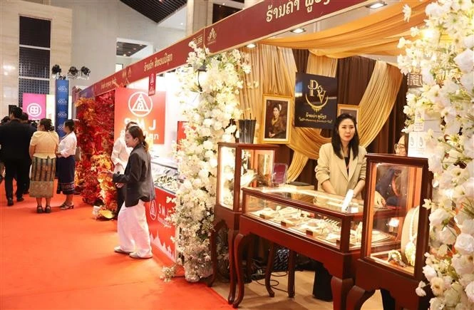 First-ever Lao Gold Festival held | Vietnam+ (VietnamPlus)