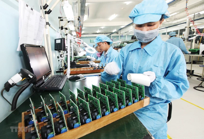 Hung Yen overfulfils domestically-sourced budget collection target ...