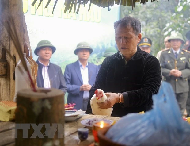 Yen Bai: Mong New Year customs respect god of forests | Vietnam+ ...